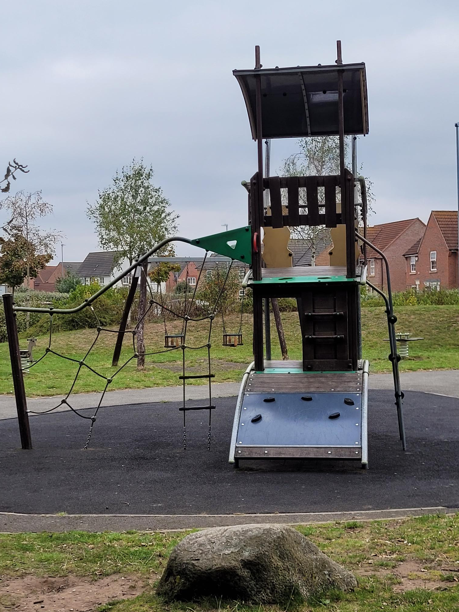 Parks, Playgrounds & Open Spaces in North Hykeham, Lincoln